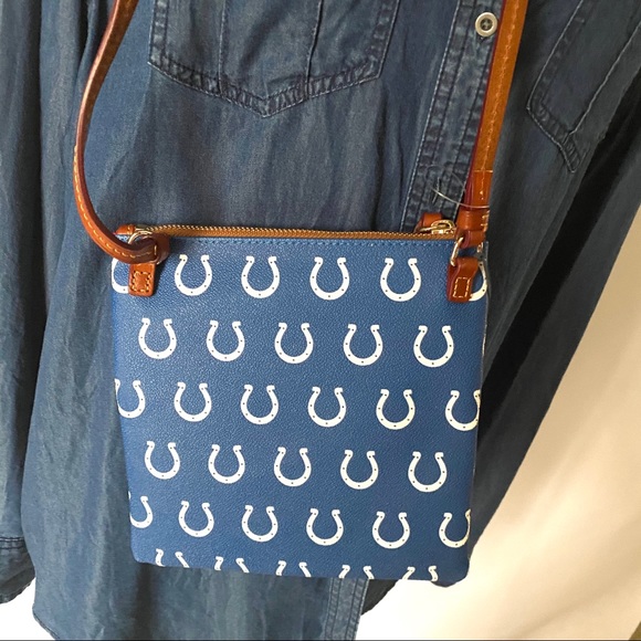 Dooney & Bourke | Bags | Dooney Bourke Crossbody Colts Purse Nwt 38 ...
